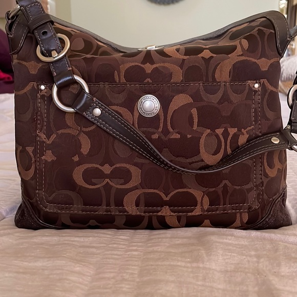 Coach | Bags | Authentic Coach Chelsea Brown Hobo Shoulder Bag G6j0143 ...